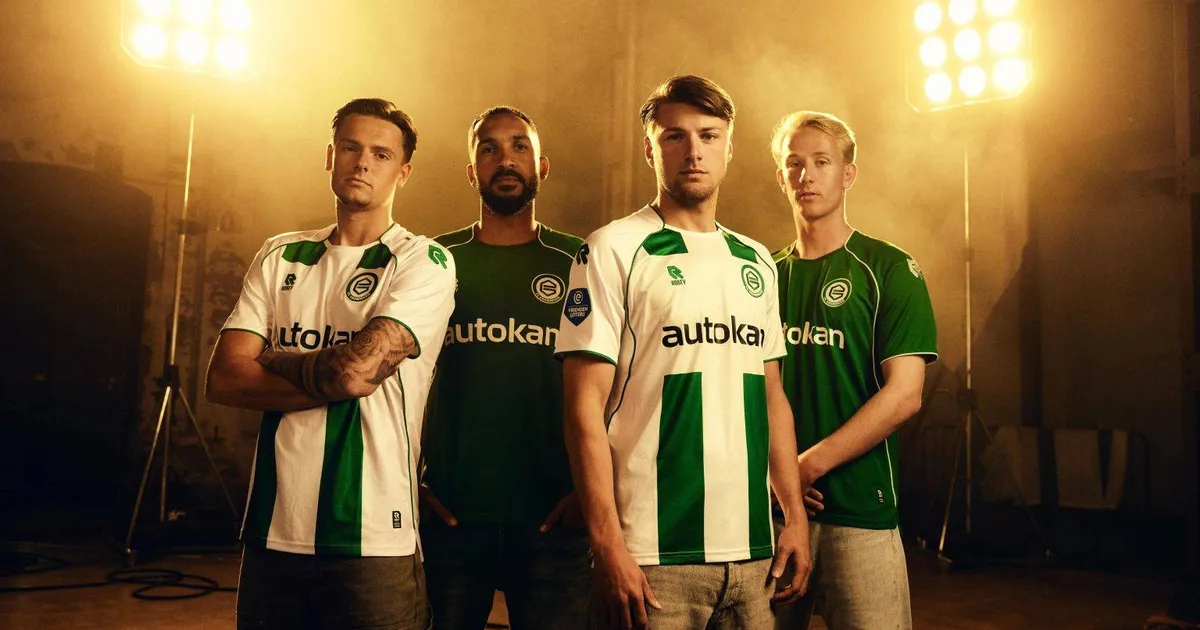 Nieuwe tenues FC Groningen herinneren aan Oosterparkstadion
