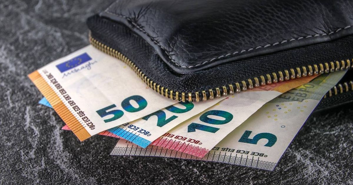 Nieuwe wet verplicht ondernemer contant geld aan te nemen
