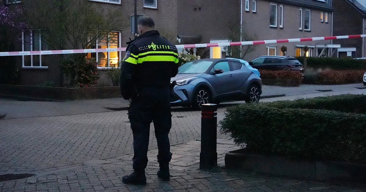 Mogelijke vluchtauto schietpartij aangetroffen