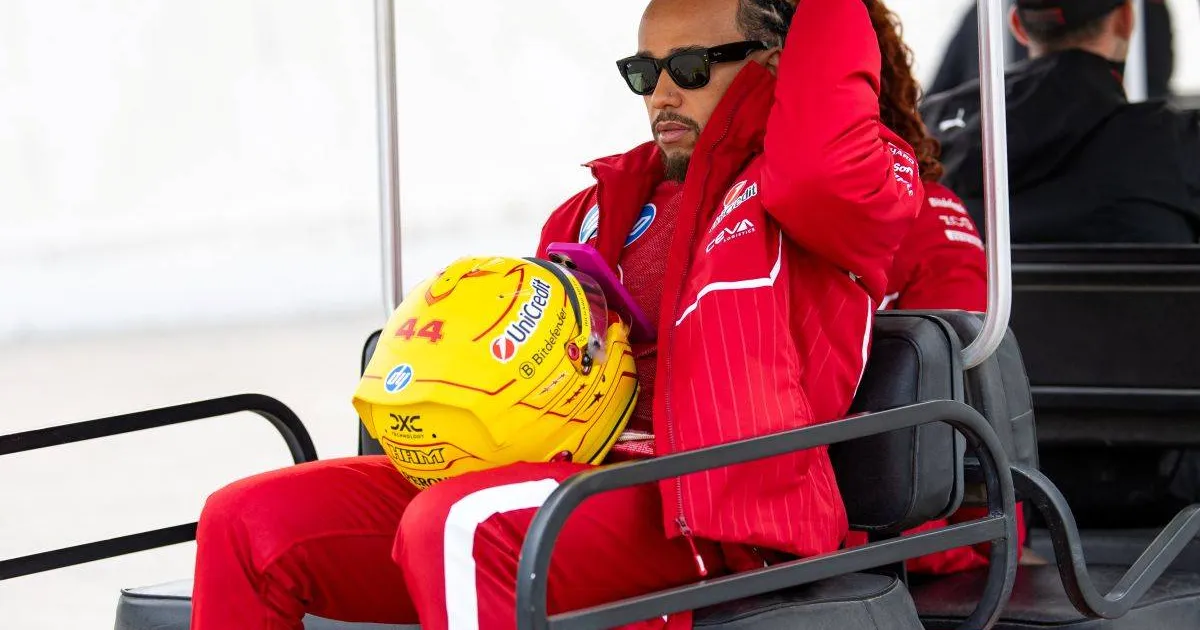 Nu siger en Ferrari-insider det som mange fans har tænkt om Lewis Hamilton
