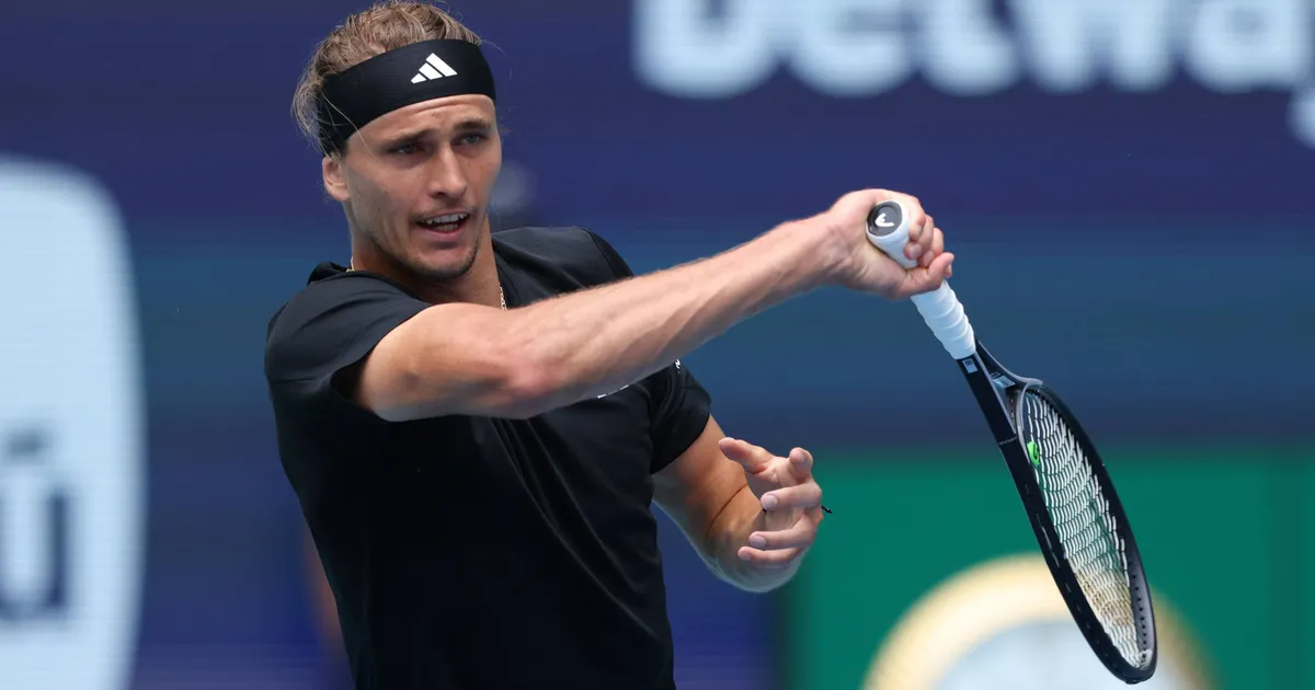 Flawless Alexander Zverev powers past Jacob Fearnley to advance in Australian Open