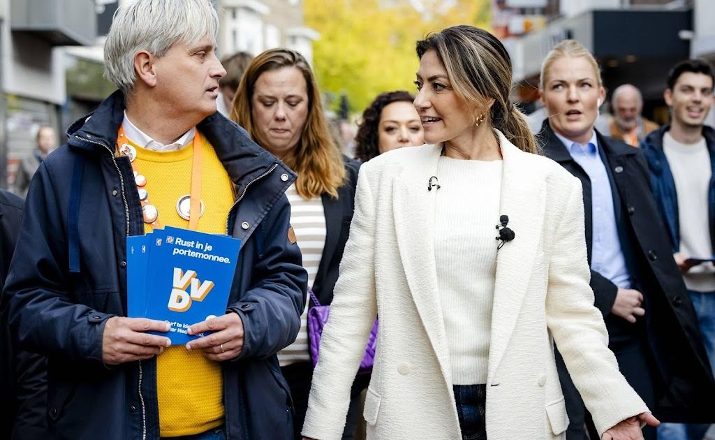 VVD overweegt politici deel inkomen te laten afstaan aan partij