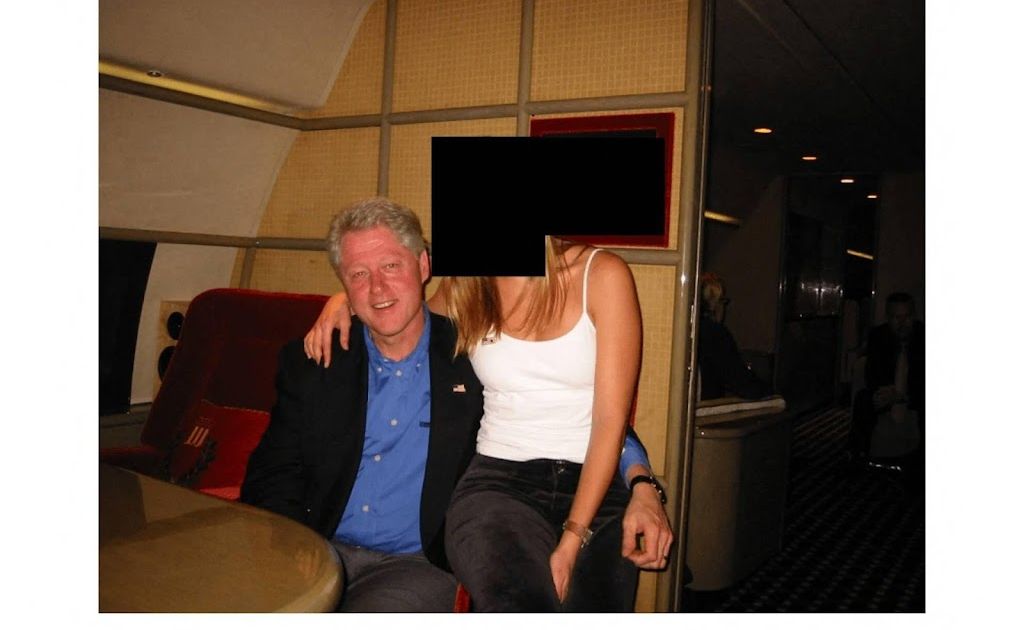 Amerikaanse oud-president Clinton blijft weg van Epstein-verhoor