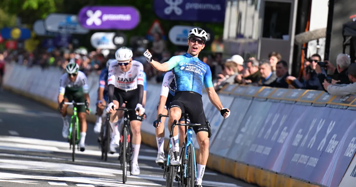 Ik begrijp zijn tranen, Benoît heeft moeilijke tijden gekend ...