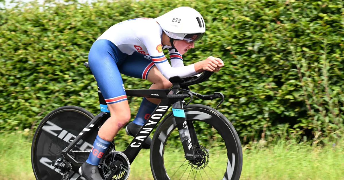 Cat Ferguson imponeert bij debuut in Milano-Sanremo Women: "Een ...