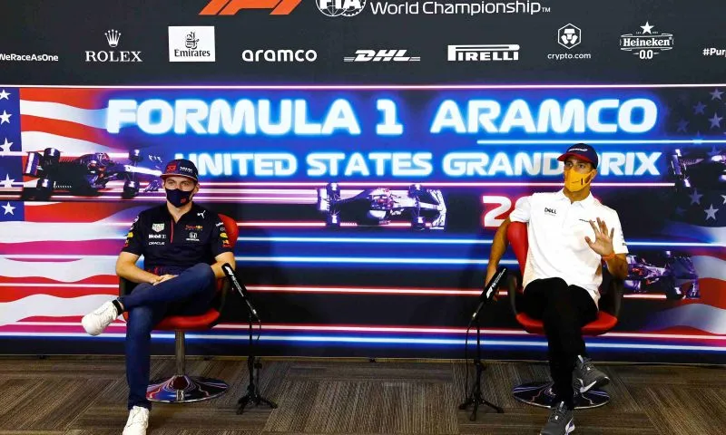 Ricciardo says to Verstappen: "I was crying in my sleep every night"