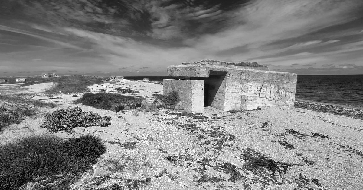 Bunkers Atlantikwall kleuren het landschap, maar blijven symbool voor ...