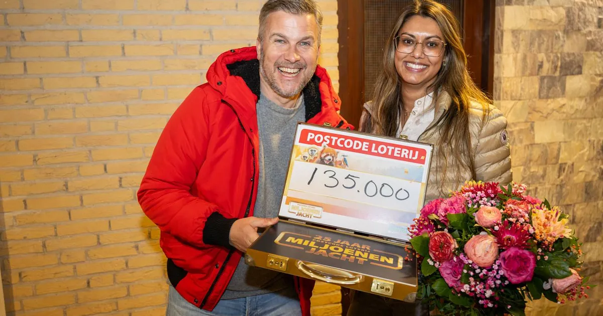 Melissa uit Alkmaar thuiswinnaar Postcode Loterij Miljoenenjacht