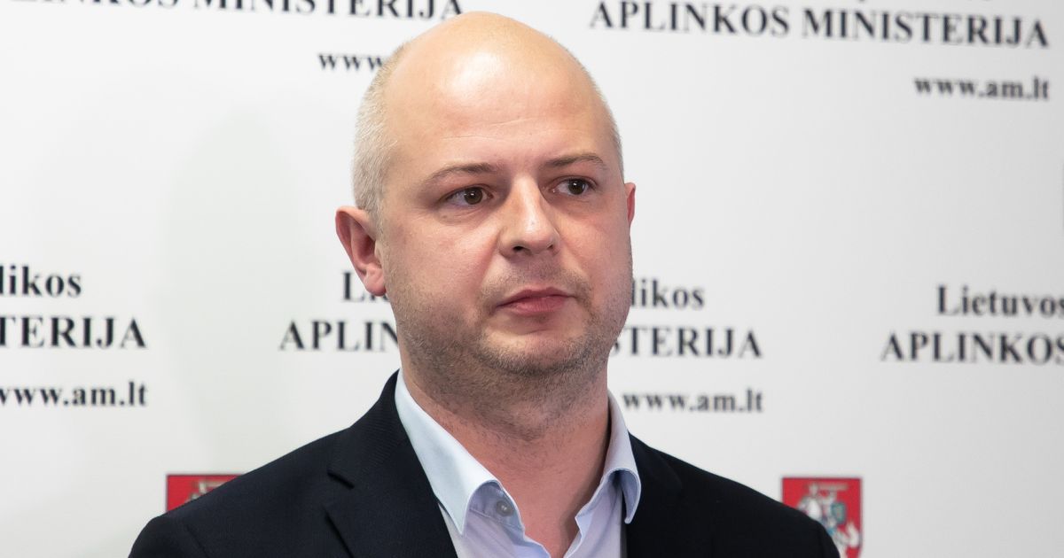 Seimas pritarė akcizų degalams didinimui