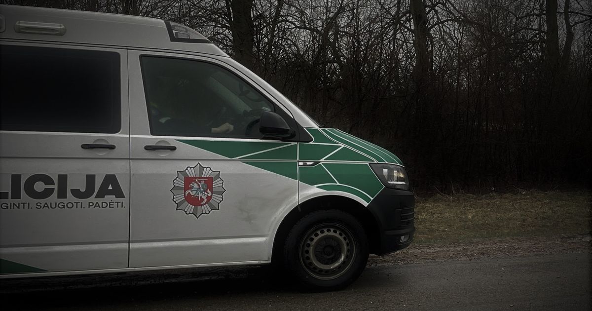 Neramus savaitgalis: Dusios ežere dingo žvejys, Prienuose liejosi ...