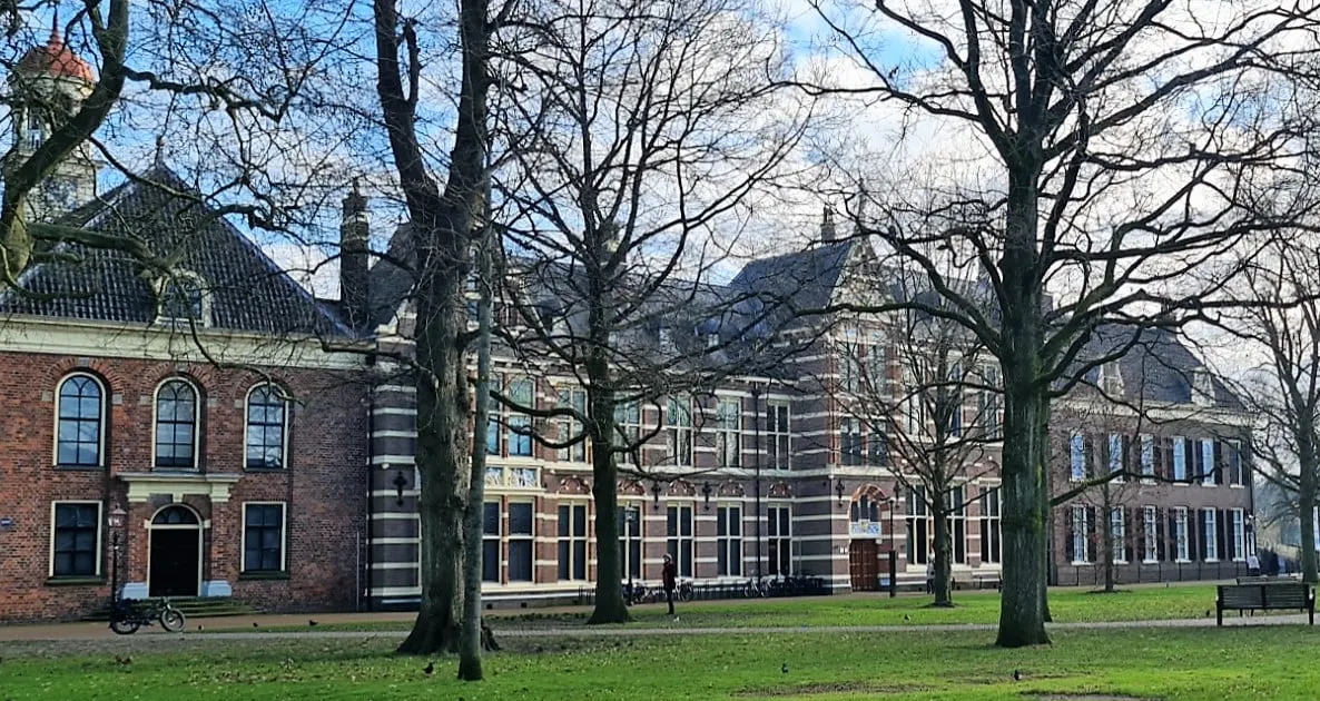 Komende week bewolking, dinsdag buien en later in de week warm