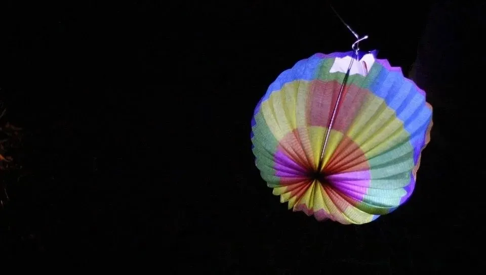 Sint Maarten: met lampion langs de deuren voor lekkers