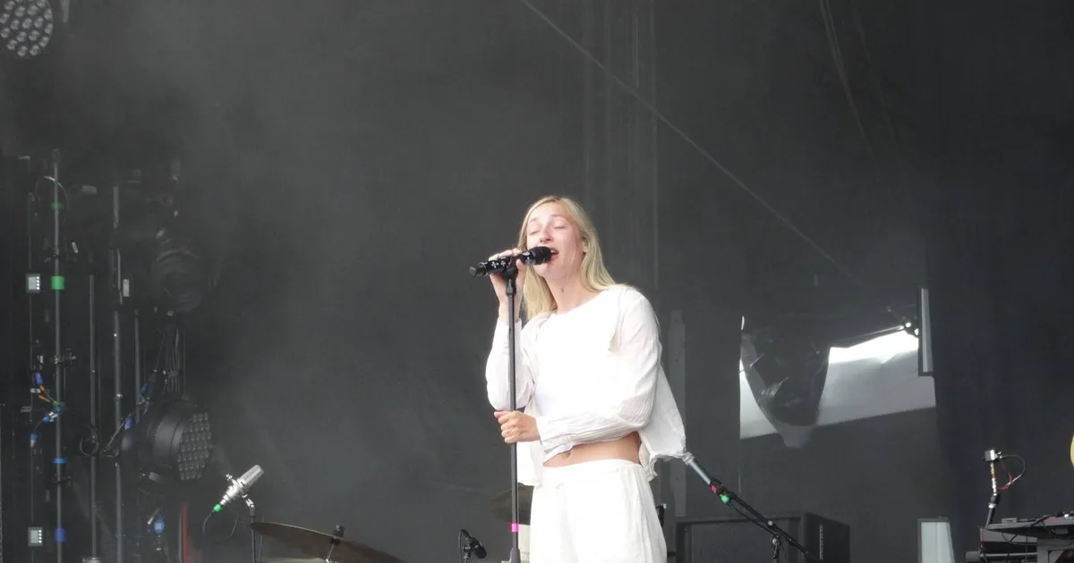 S10, Marco Schuitmaker, Edwin Evers Band, Hannah Mae en Outsiders op ...
