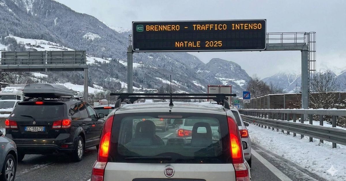 Odissea Festiva: Le previsioni sul traffico Natale 2025 e Capodanno