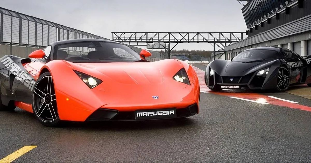Le due supercar russe che dovevano sfidare Ferrari, e che quasi nessuno ...