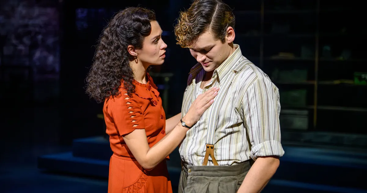 Première van Holly Brood in 40-45 de Musical