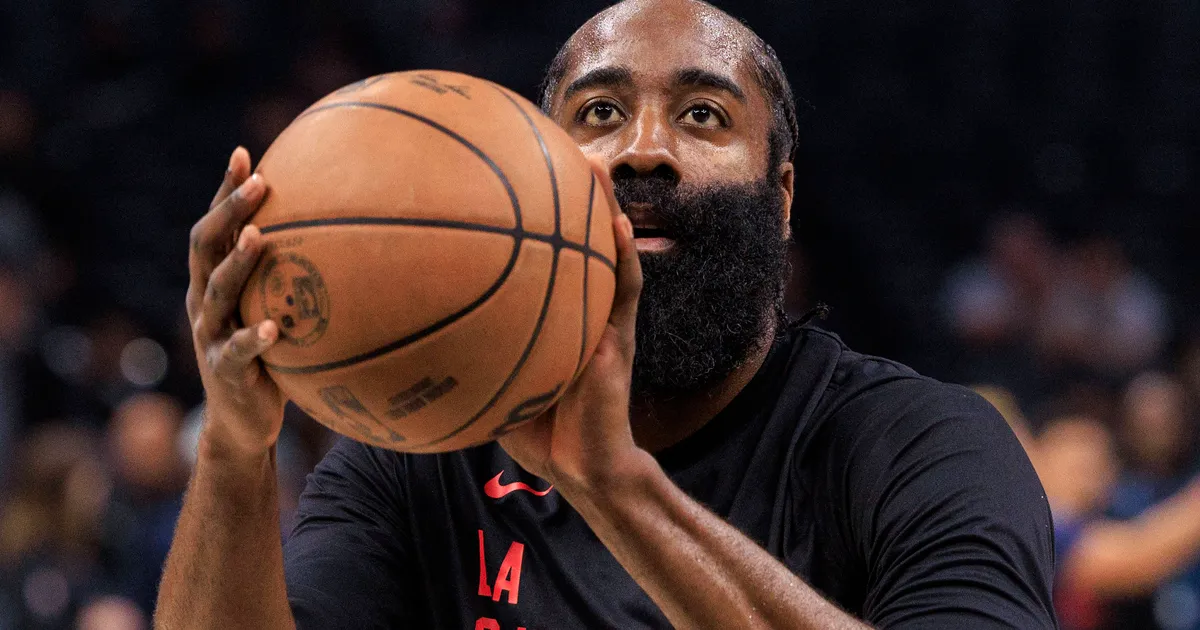 James Harden gives response to his bizarre block on Kawhi Leonard