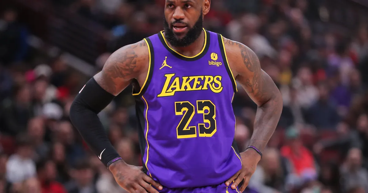 “I got to be smart with it”: LeBron James reveals reason behind missing ...
