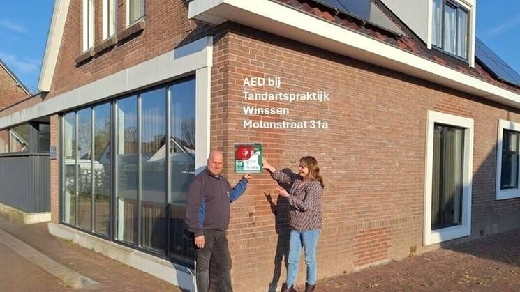 BuurtAED voor Winssen dankzij 76 donaties in 36 uur