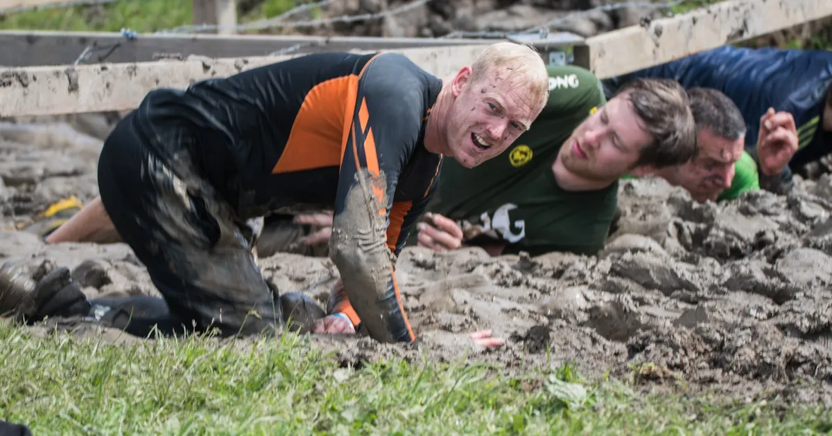 Strong Viking Run in Spaarnwoude: sportief collectief modderbad