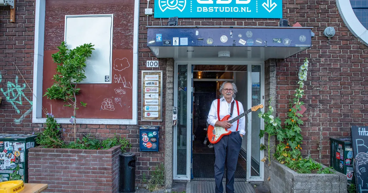Gitarist Jan de Hont van ZZ en de Maskers start met De Maskers 2.0