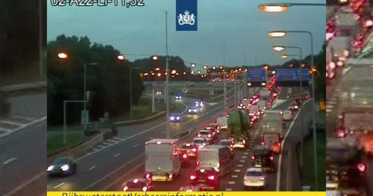 Dubbel ongeluk op A9: inmiddels 7 kilometer file