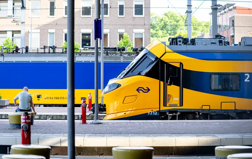 Ze zijn er overduidelijk nog niet uit: dinsdag weer stakingen bij de NS