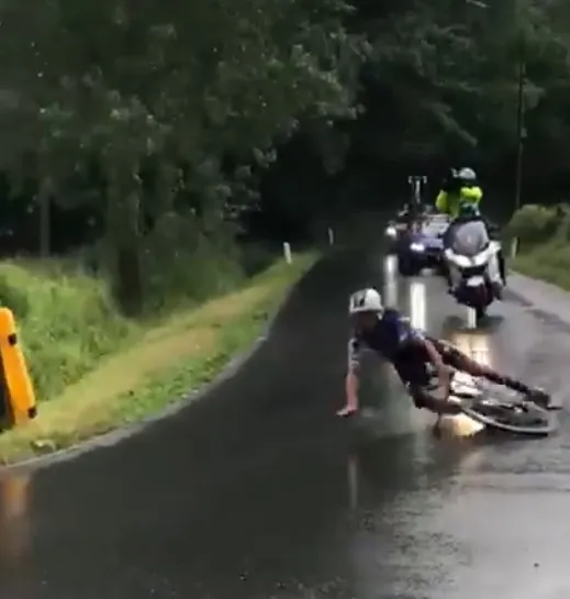 VIDEO: Fan footage shows Remco Evenepoel's crash on a different angle