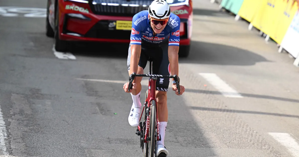 Mathieu van der Poel wins Super 8 Classic thanks to Gianni Vermeersch's ...