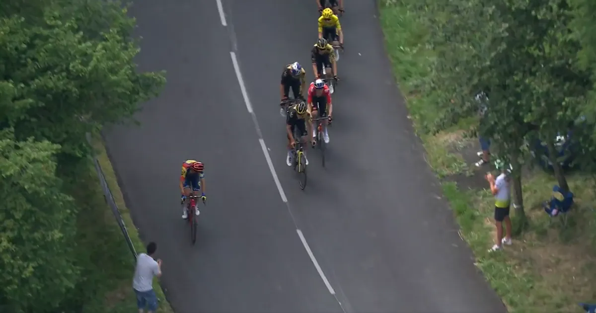 VIDEO: Vingegaard attack incoming? Relentless suffocation of Jumbo ...