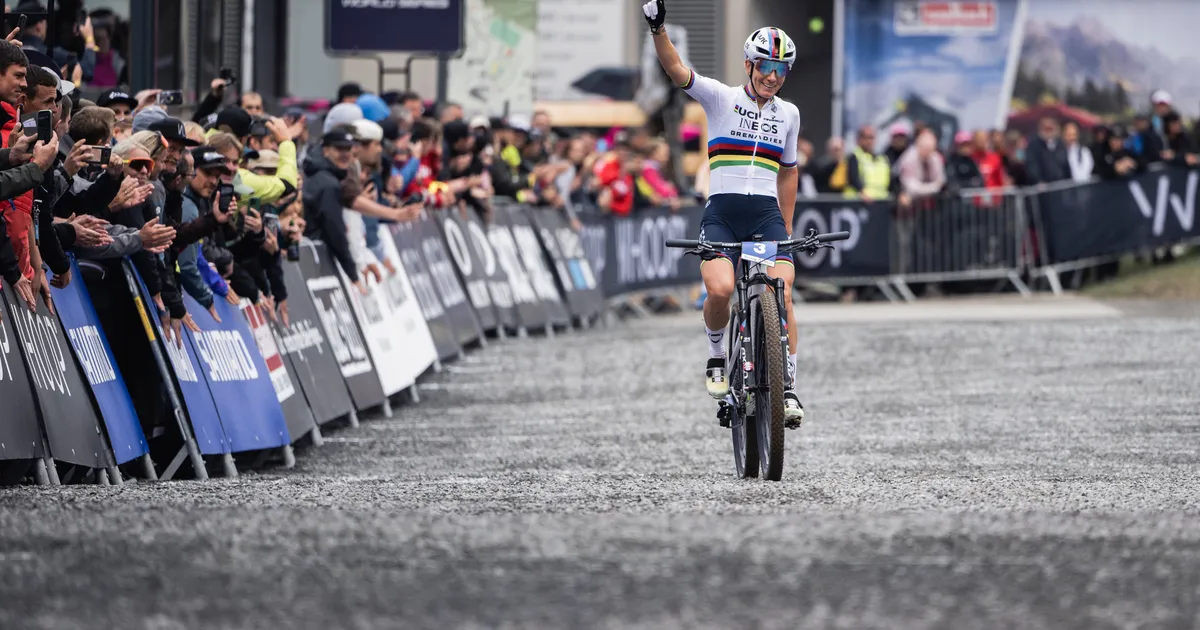 Pauline Ferrand-Prévot scores 500th victory in INEOS Grenadiers ...