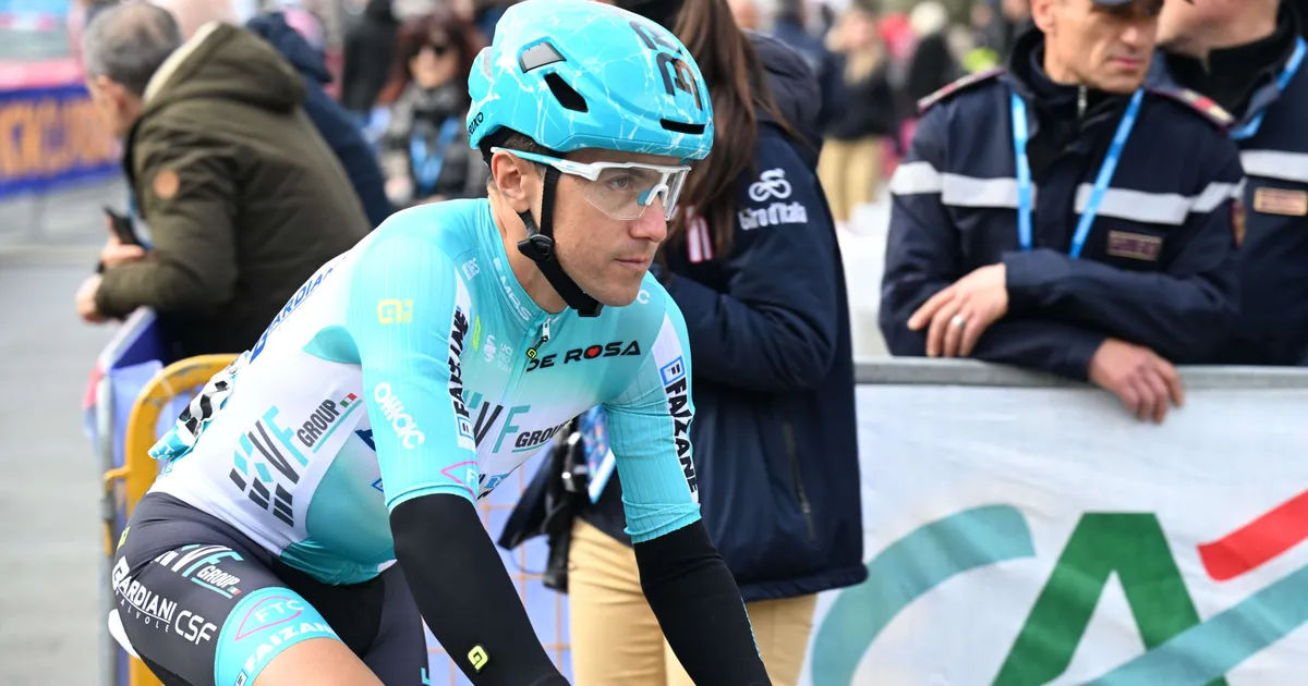 Youngest and oldest riders at the 2024 Giro d'Italia - Riders that top ...