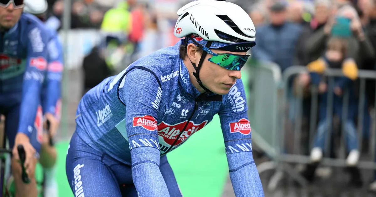 Jasper Philipsen looking more and more likely to re-sign with Alpecin ...