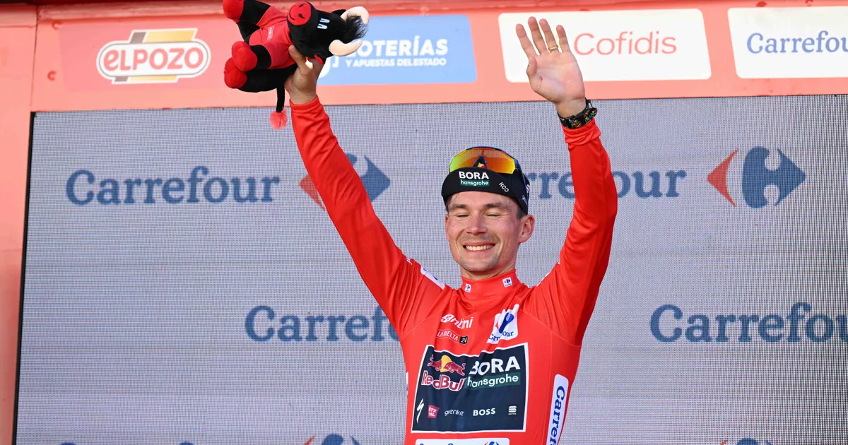 "We are in a golden age of Slovenian cycling" - Tadej Pogacar shares delight at Primoz Roglic's ...