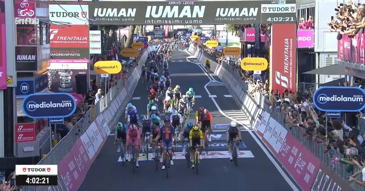 Casper van Uden survives finishing circuit chaos to take sprint win on ...