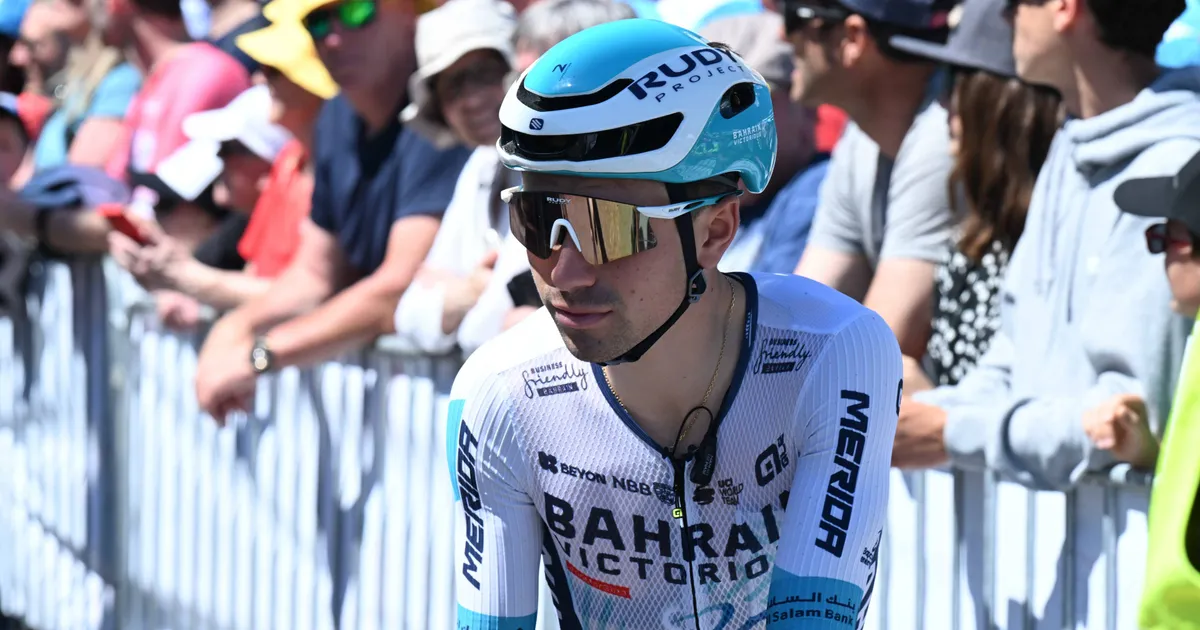 Lenny Martinez takes stage win & race lead at Tour de Romandie 2025 ...