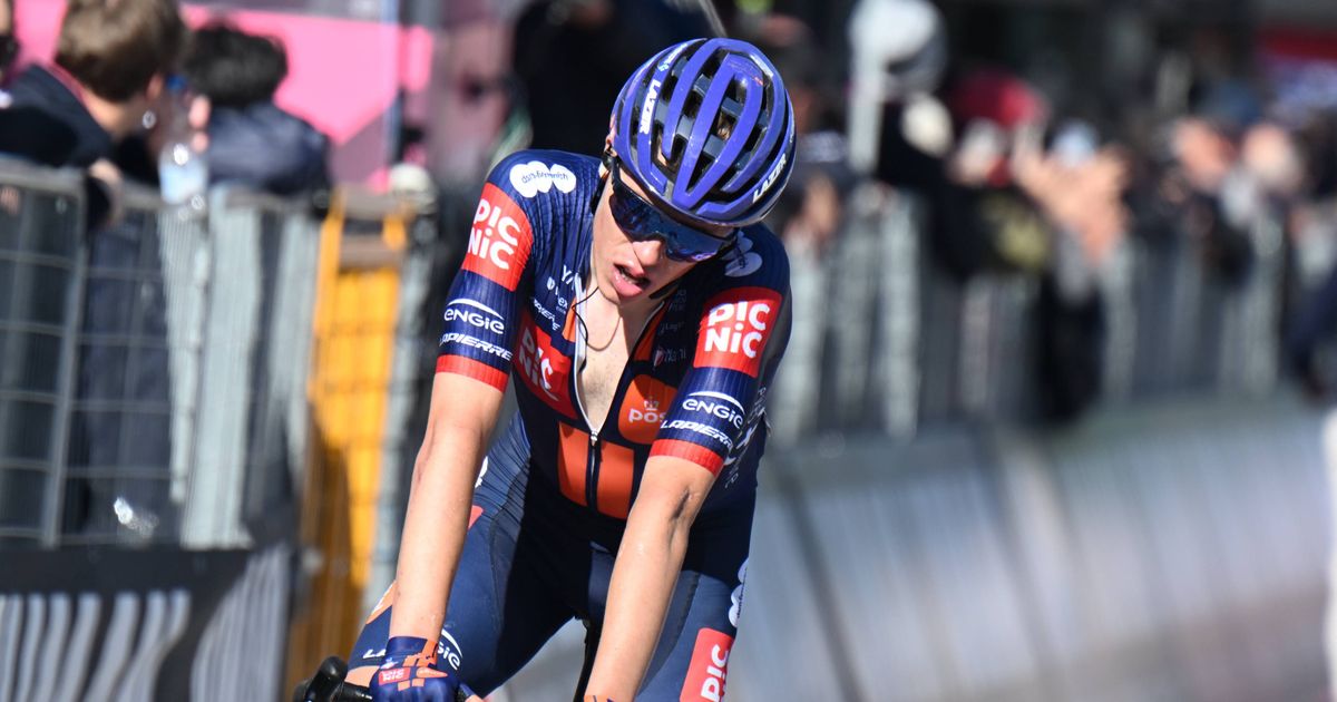 Disaster at the Team Picnic PostNL camp - La Vuelta leader Max Poole ...