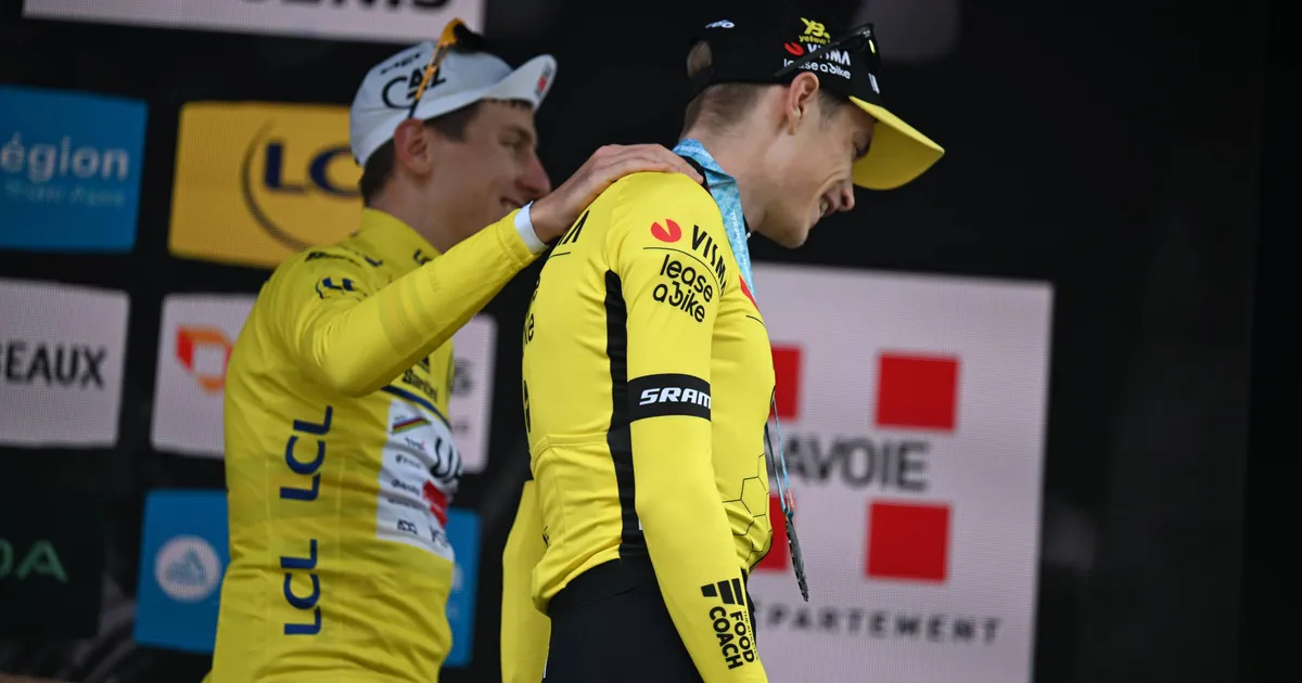 Girls do porn episode xxx while passing through Lake City