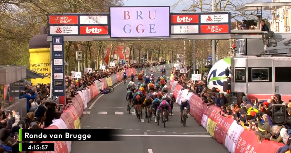 "Everyone lifts each other up": Dylan Groenewegen on cloud nine after a ...
