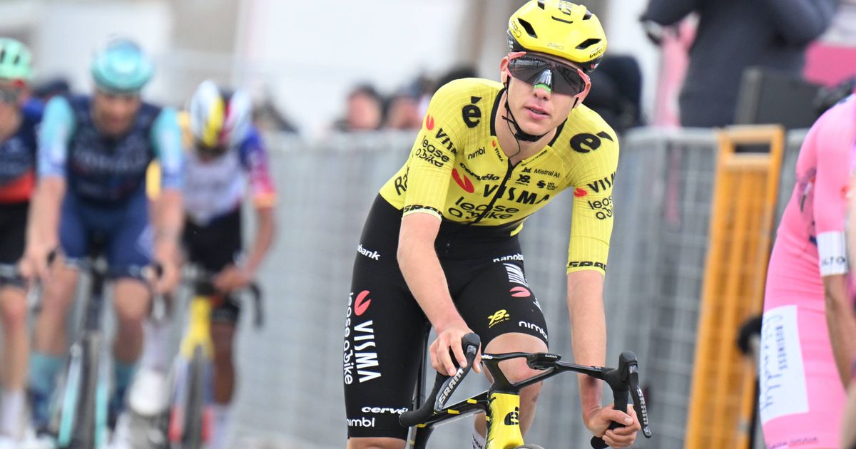 "We are really only here to win the Giro with Jonas": Davide Piganzoli ...