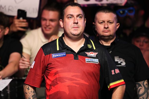 Dramatisch incident na voetbalfinale treft Belgische darter Kim Huybrechts