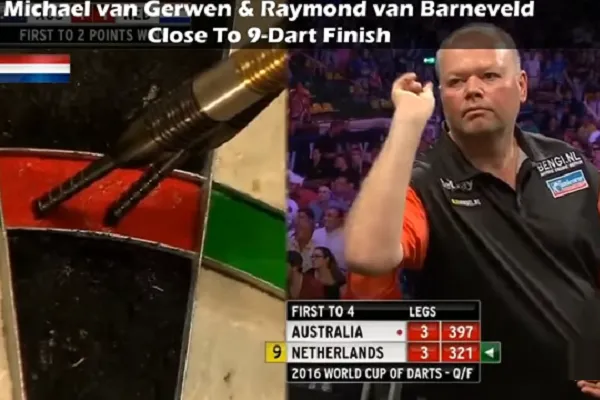 Beelden van indrukwekkende '9-darter' van Chinese Zhou Momo