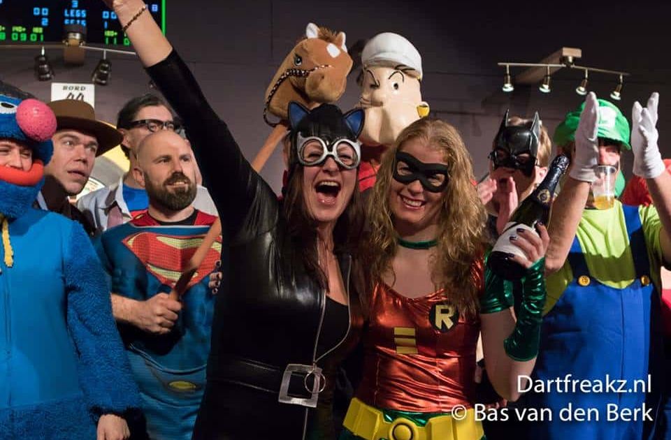 Mark Scholte/Sabrina Jongenotter winnen Texel Darts Trophy blind ...