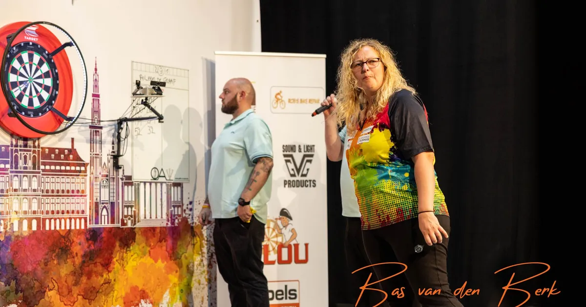 WDF WK: Aileen de Graaf naar kwartfinale met winst op Ouchi