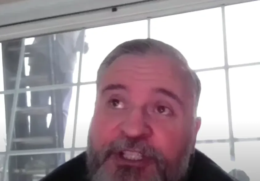 Hoe Jaco van Bodegom unieke topdeal met PDC mis liep: "Had met 9 van de ...