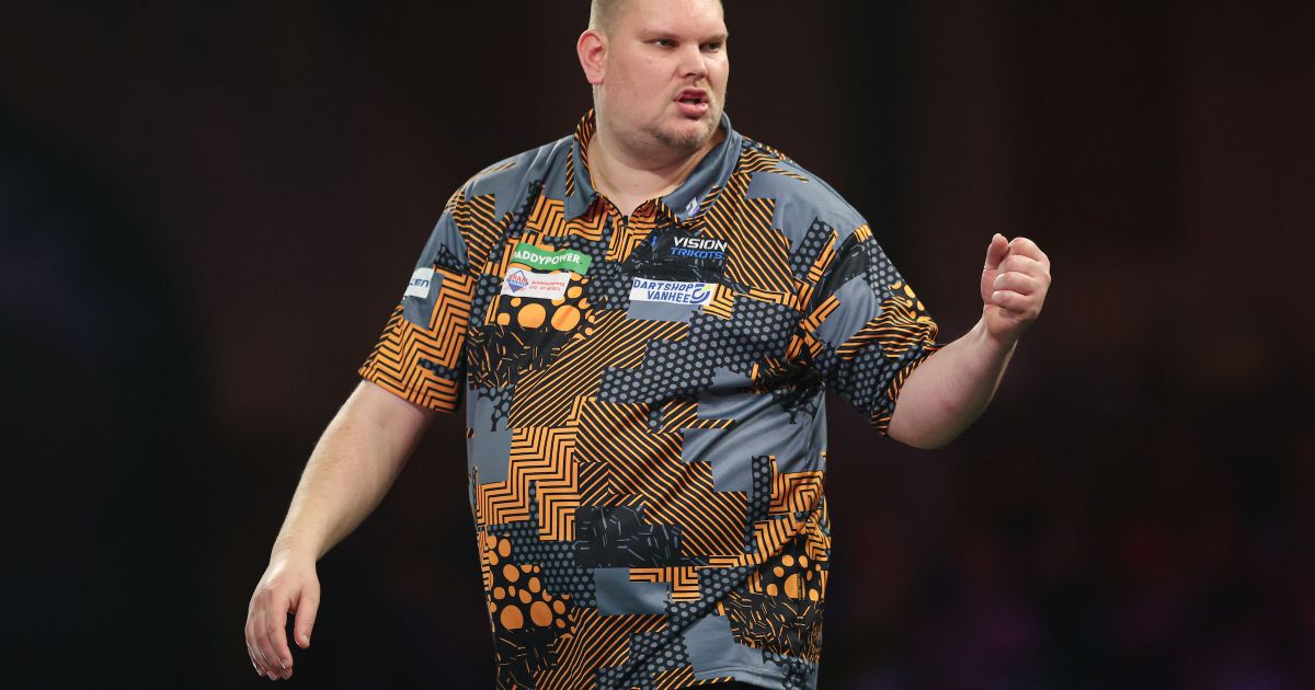 PDC WK 2026: Plaisier met indrukwekkende overwinning, Van den Bergh ...