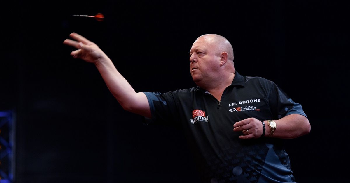 Update World Championship Qualifier: Mervyn King into last 16, early ...