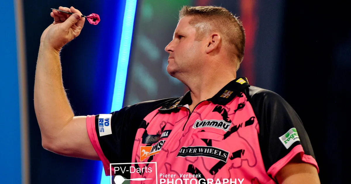 Edgar picks Scott Mitchell for World Seniors Darts Championship glory ...