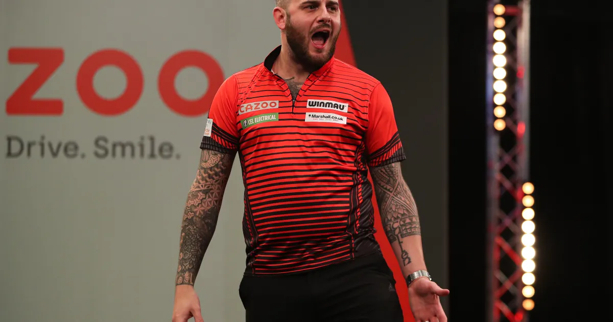 Cullen completes Third Round line-up at PDC World Darts Championship ...