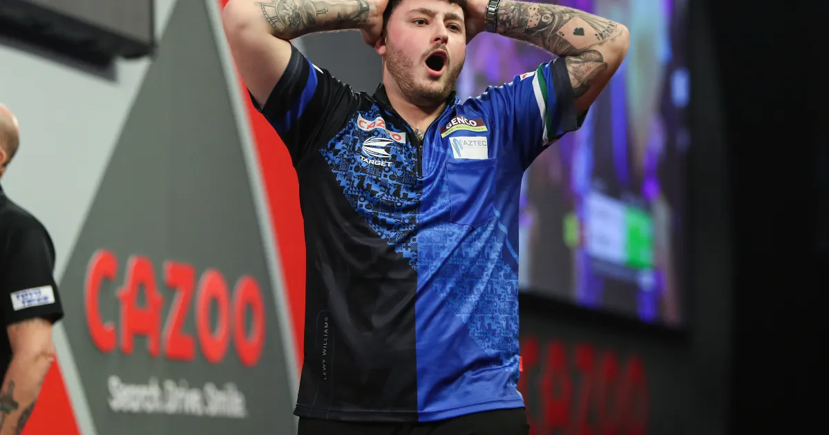 Lewy Williams relishing Van Gerwen clash: "I don't fear anyone apart ...